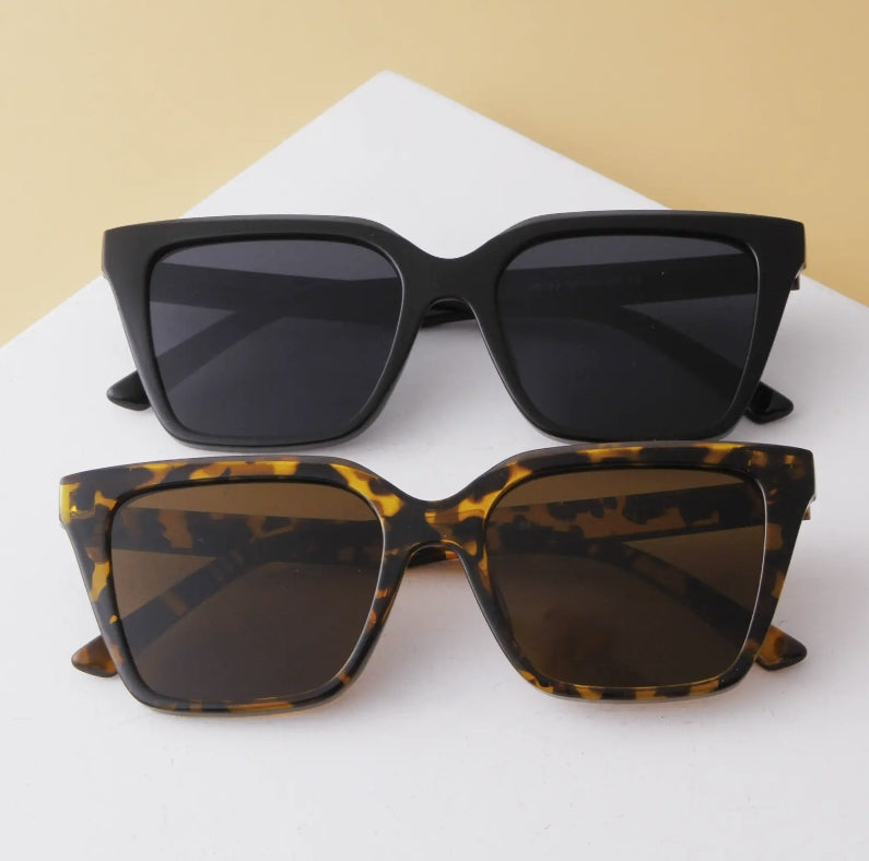 The Ultimate Guide: Choosing the Perfect Pair of Sunglasses for Hot Su ...